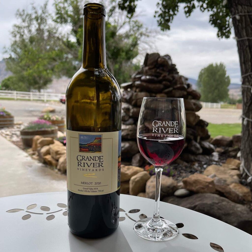 Home - Grande River Vineyards